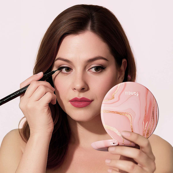 TAYLOR Compact Mirror with LED Lights | Fancii & Co.